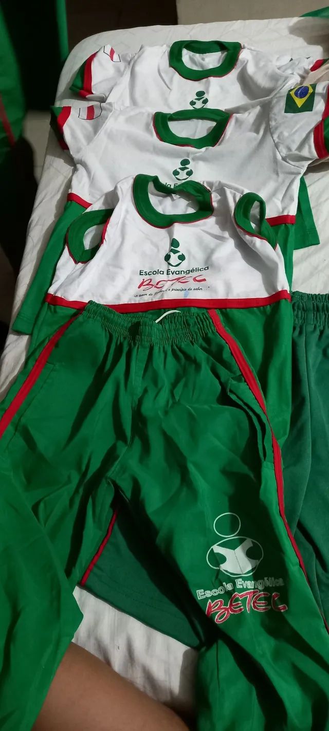 "farda escolar" no Brasil