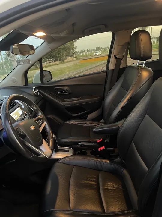 CHEVROLET TRACKER 2015 Usados e Novos