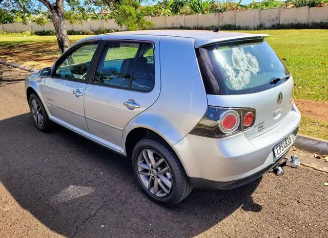 VOLKSWAGEN GOLF 2011 Usados e Novos