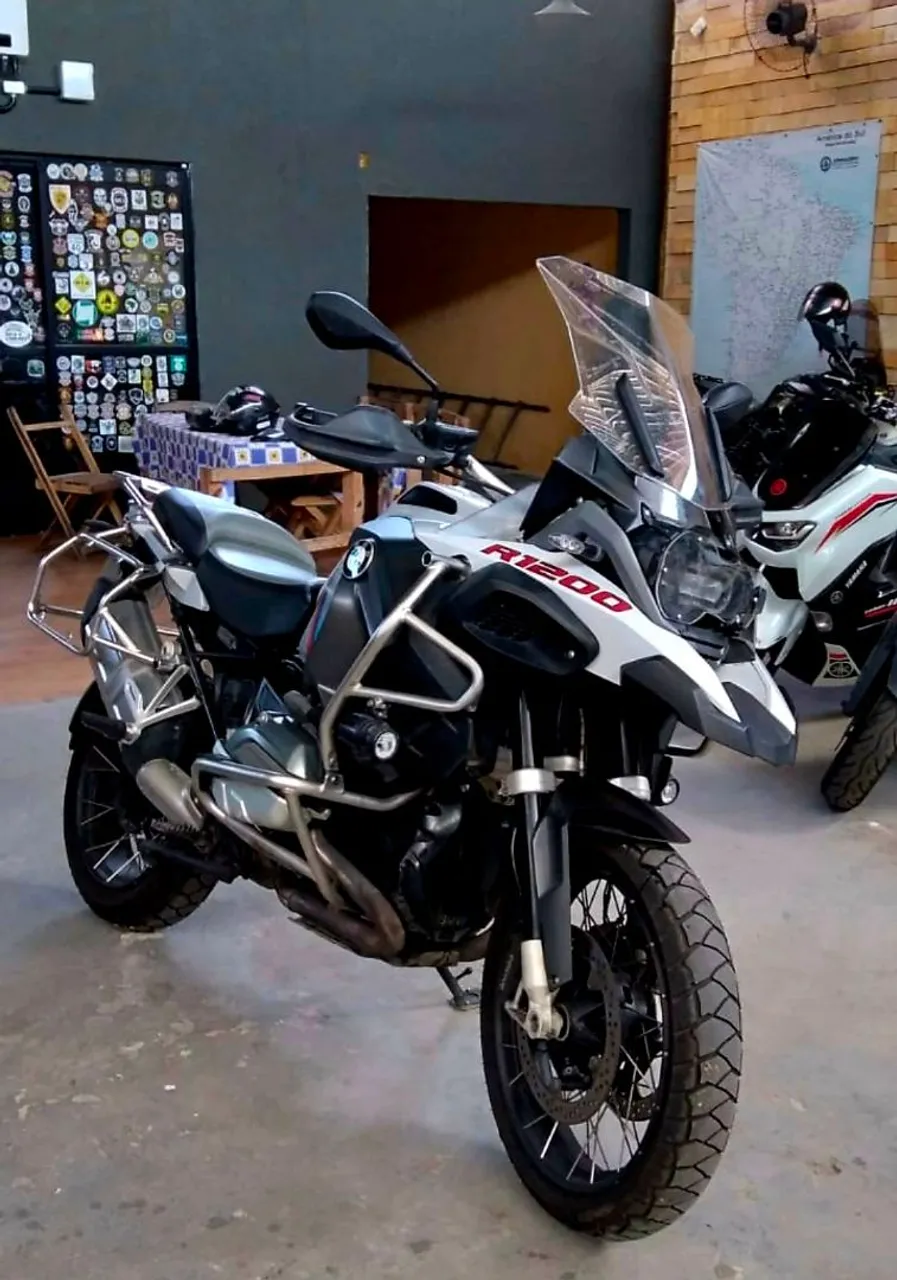 Motos BMW R 1200 GS ADVENTUE no Brasil