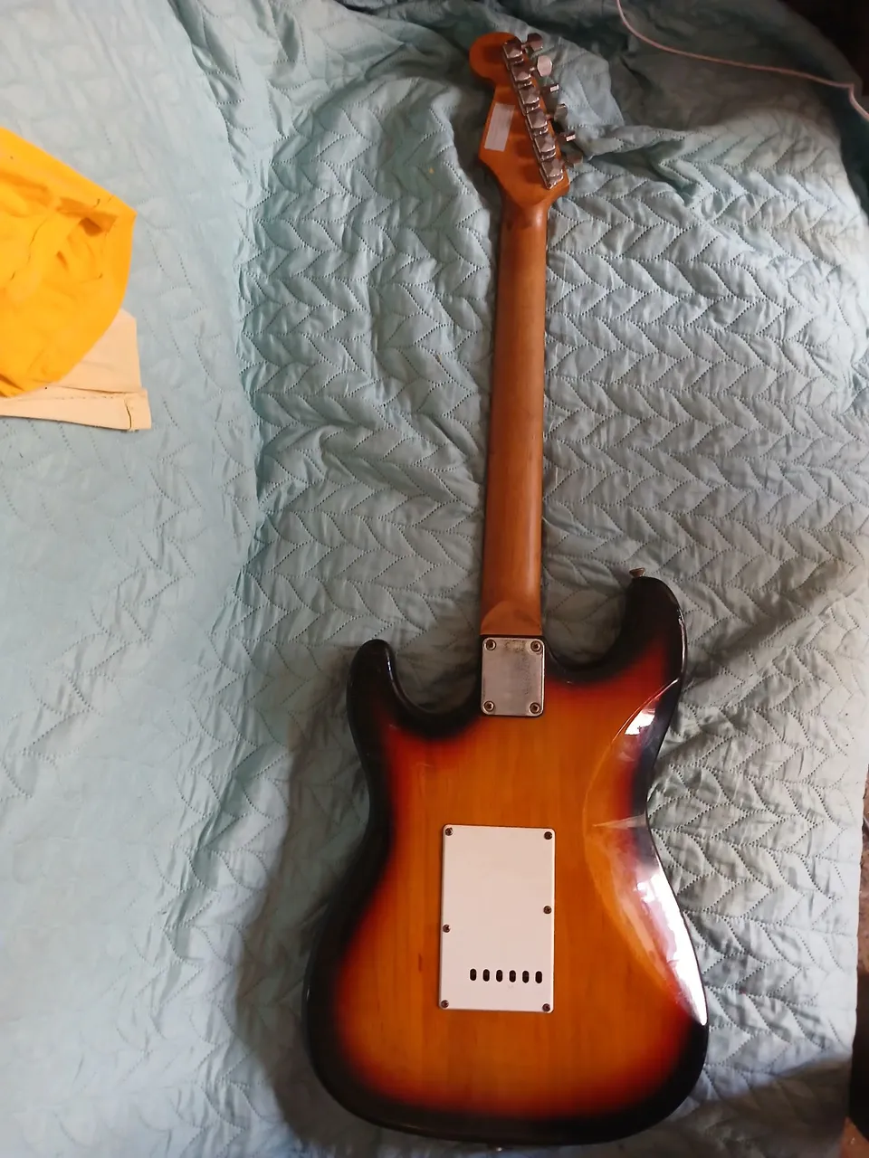 "guitarras suzuki" no Brasil