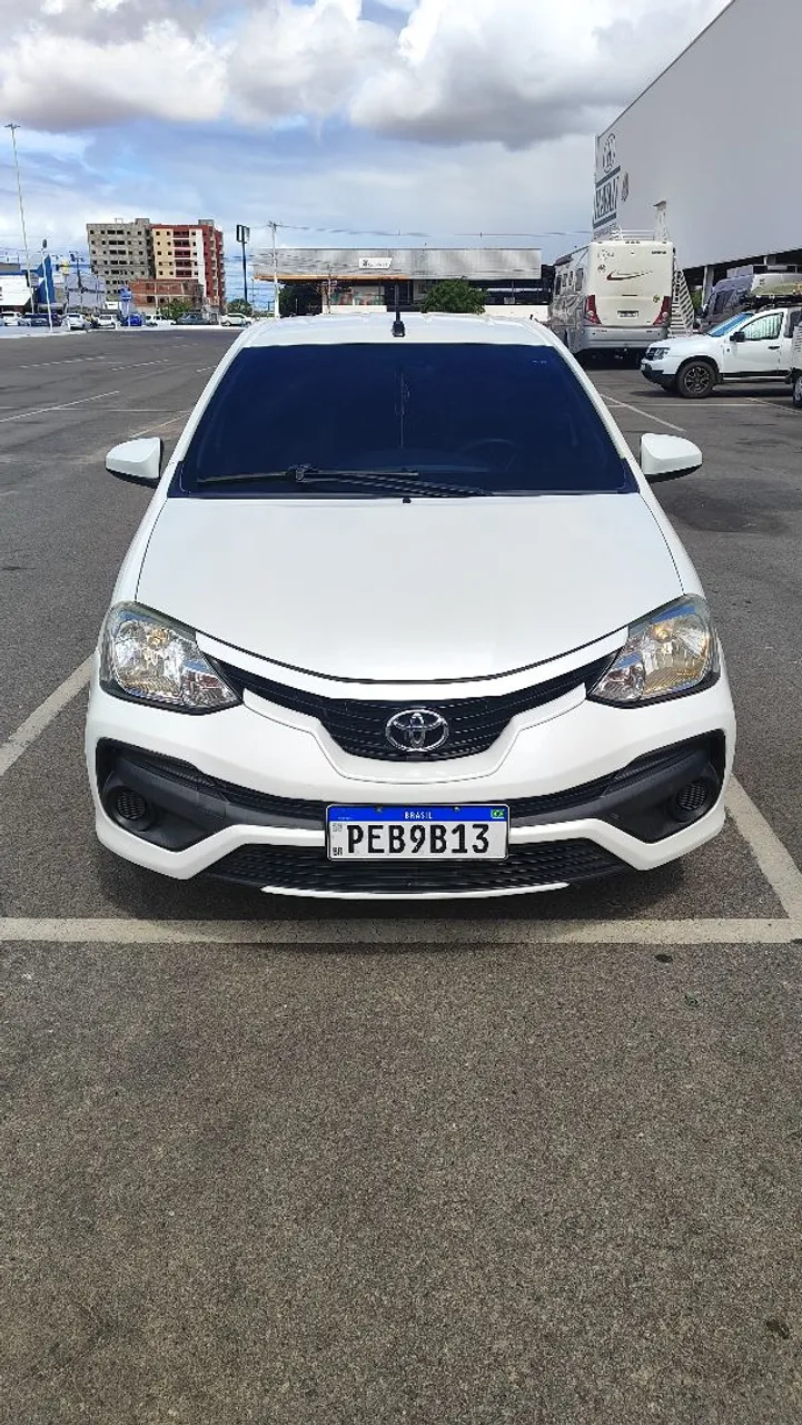 TOYOTA ETIOS Usados e Novos - Cohab Massangano, Petrolina - PE