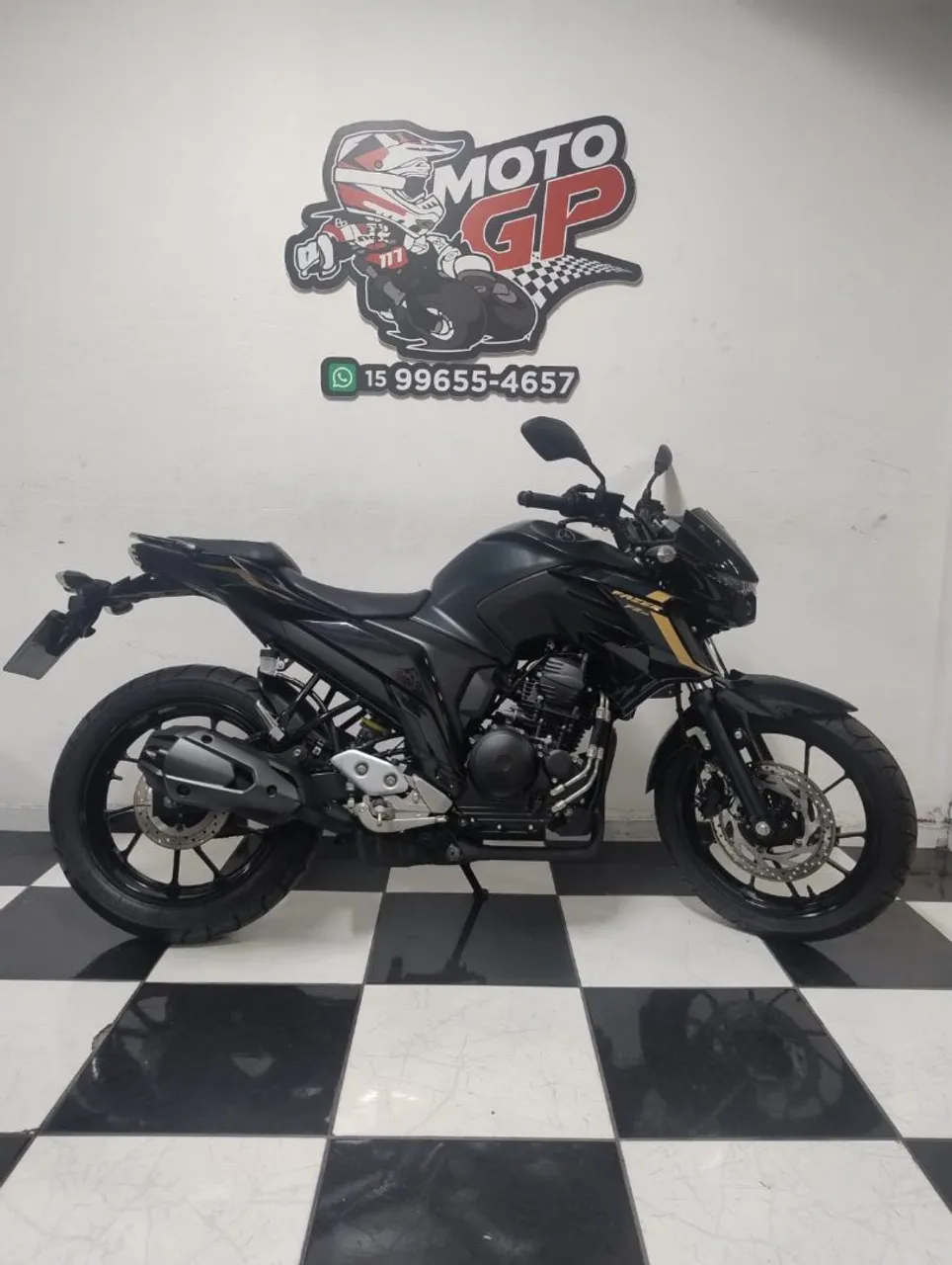 Motos Yamaha FZ25 no Brasil