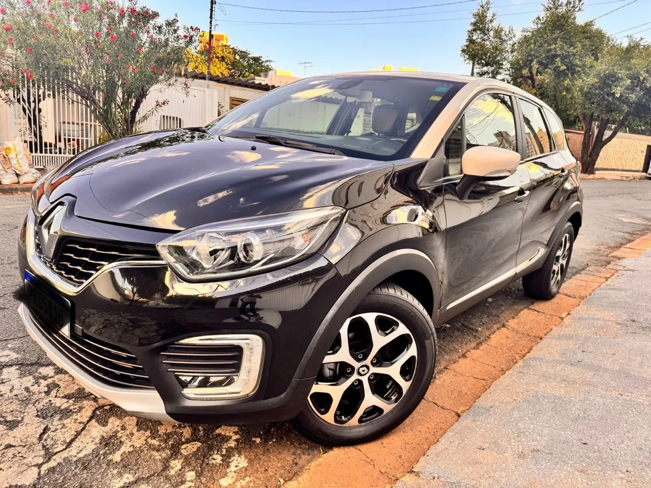 RENAULT CAPTUR 2018 Usados e Novos
