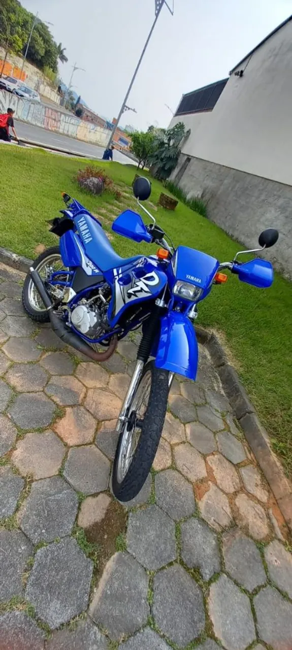 Motos YAMAHA DT no Brasil