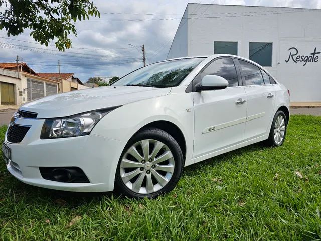 CHEVROLET CRUZE 2013 Usados e Novos