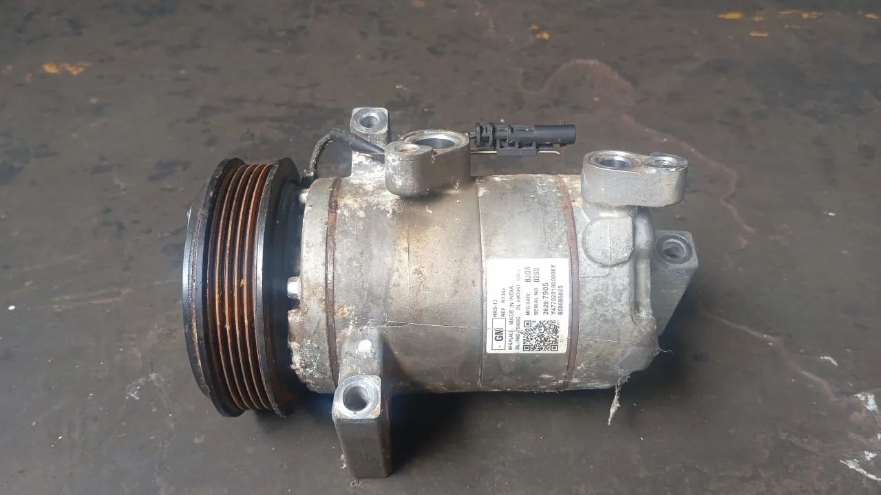 Vendo Compressor Ar condicionado Onix/Tracker Turbo - Carros, vans e ...