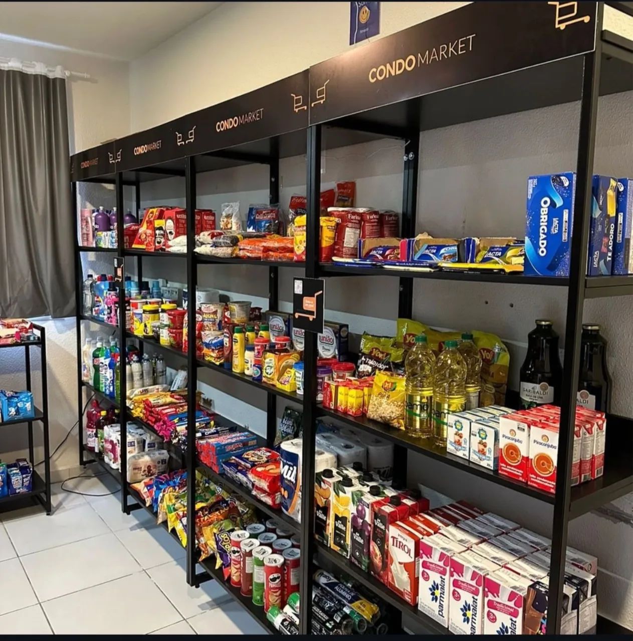 Prateleira Metalon c/ MDF Preto - Fábrica - Móveis Para Organização ...