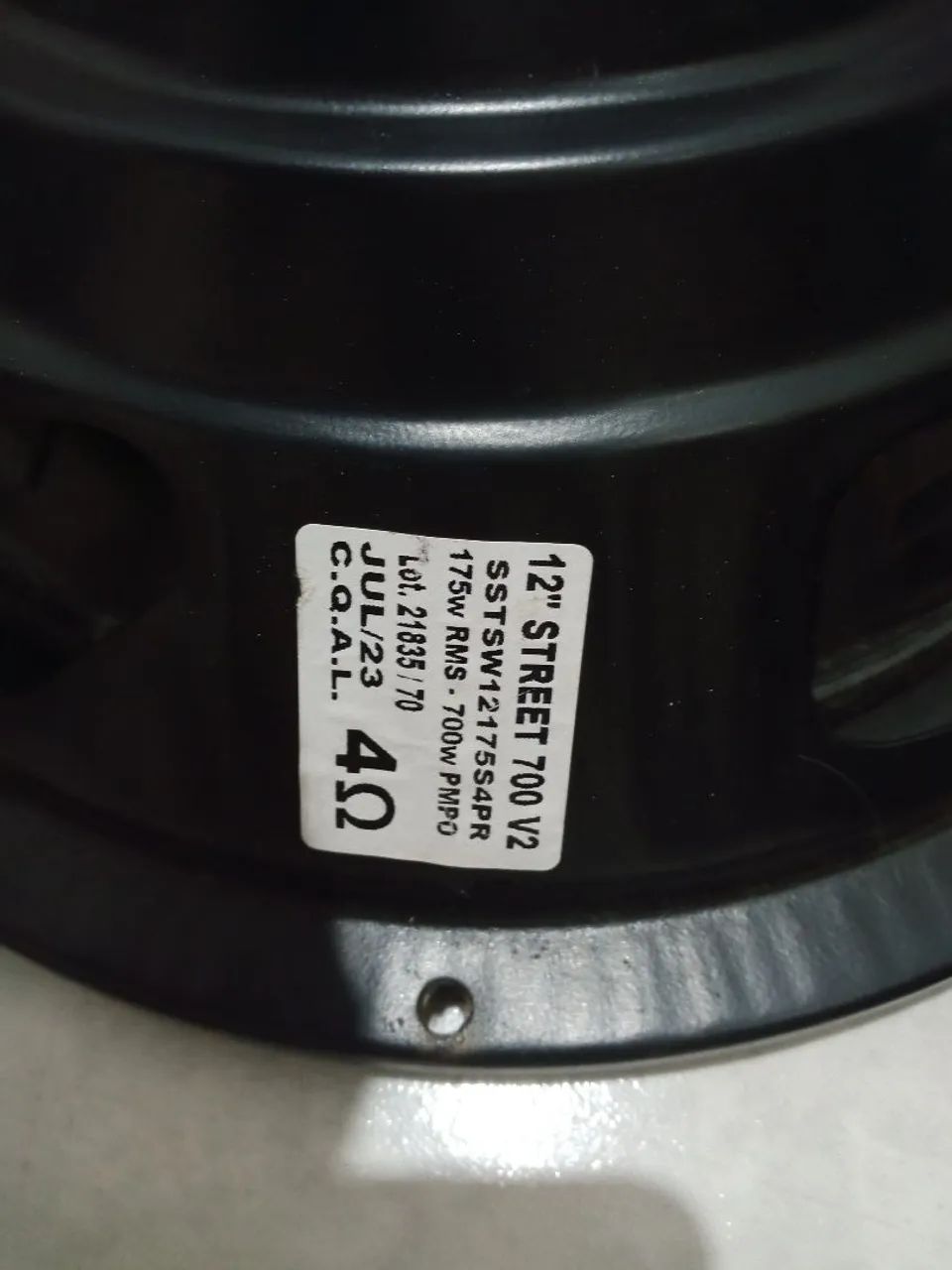 Alto falante subwoofer queimado 12 polegadas - Equipamentos e ...