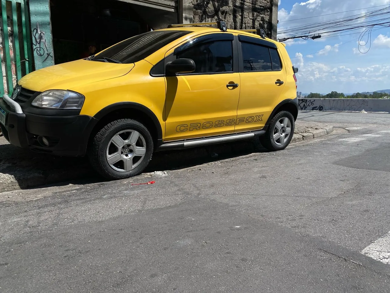 VOLKSWAGEN CROSSFOX Usados e Novos
