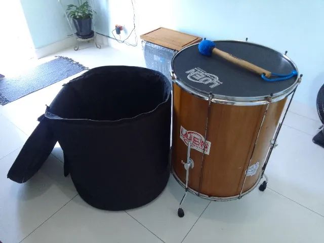 "surdo de 18 polegadas" no Brasil