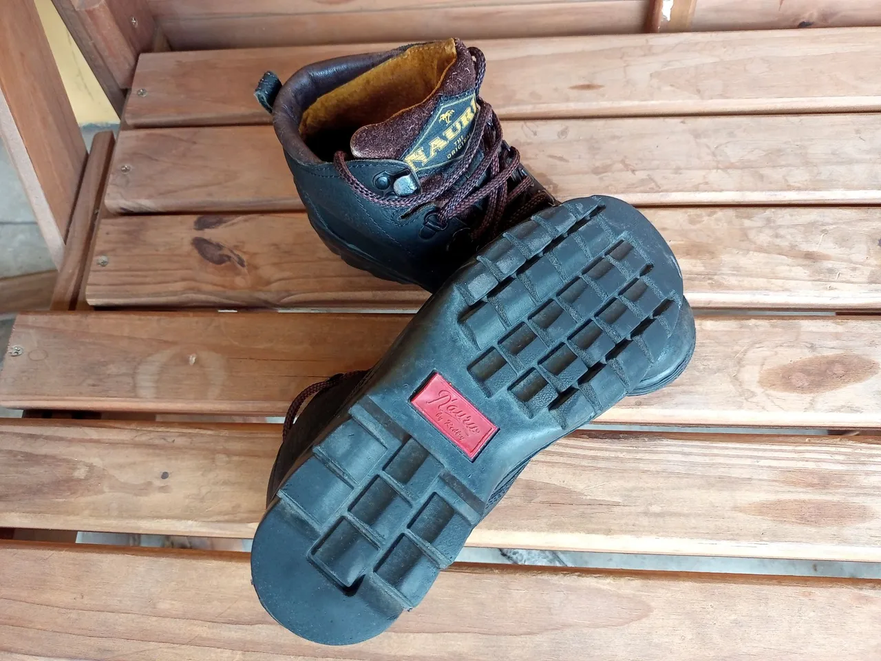 "bota trilha 36" no Brasil