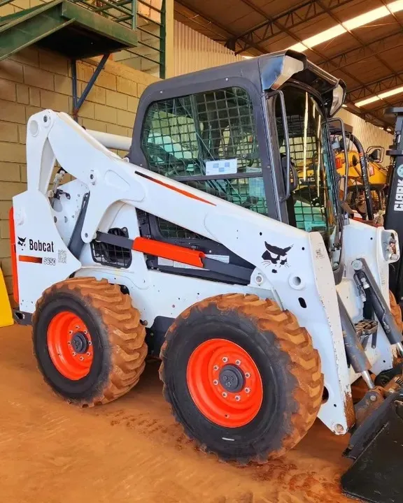 "mini bobcat" no Brasil