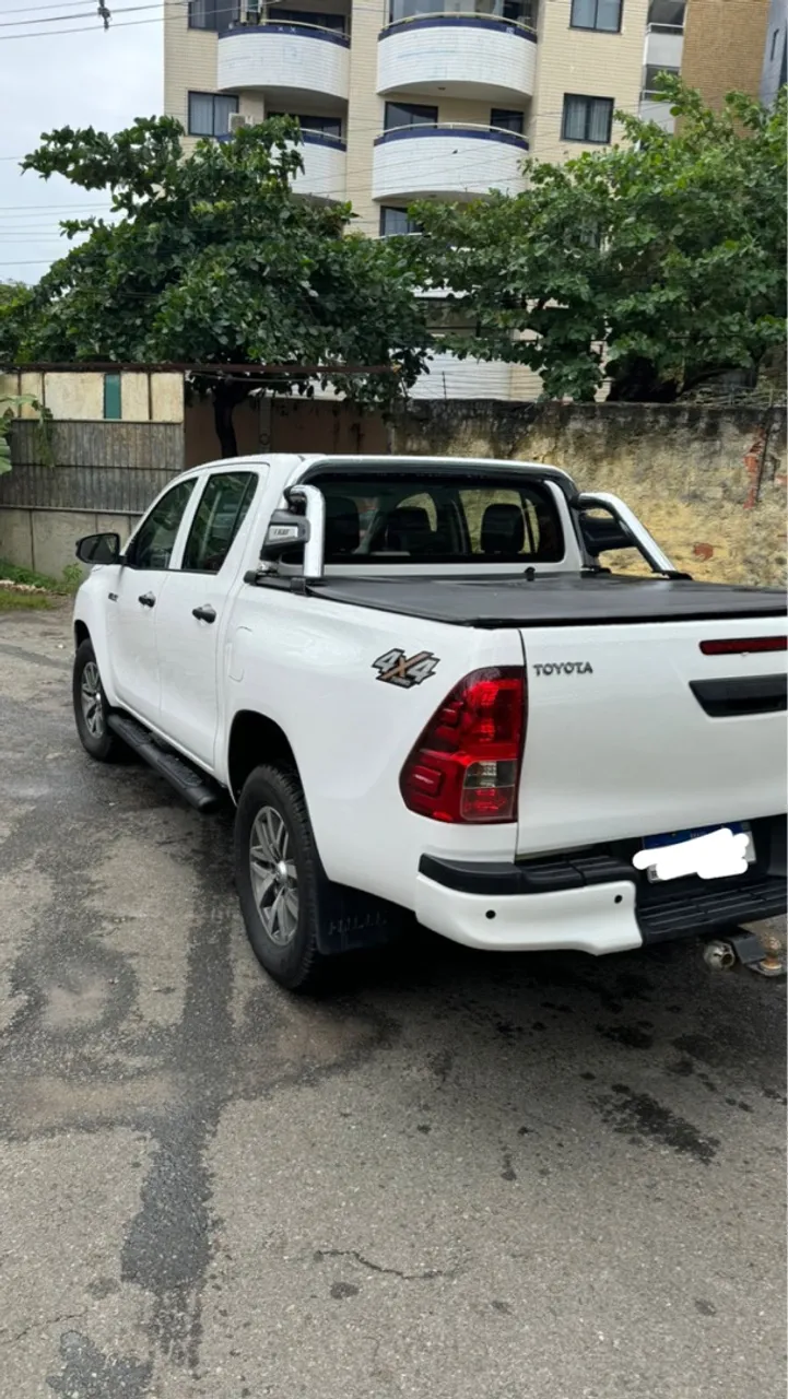 TOYOTA HILUX CD 4X4 2.8 DIESEL MEC. Usados e Novos