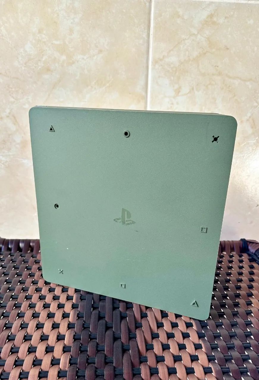 Ps4 Slim Desbloqueado + Loja de Jogos (Passo Cartão) - Consoles de ...