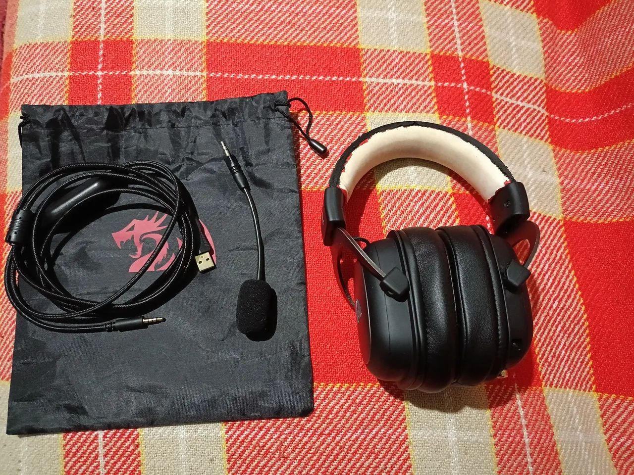 Headset Gamer Redragon Zeus H510 com Placa de som USB - Fones de Ouvido ...