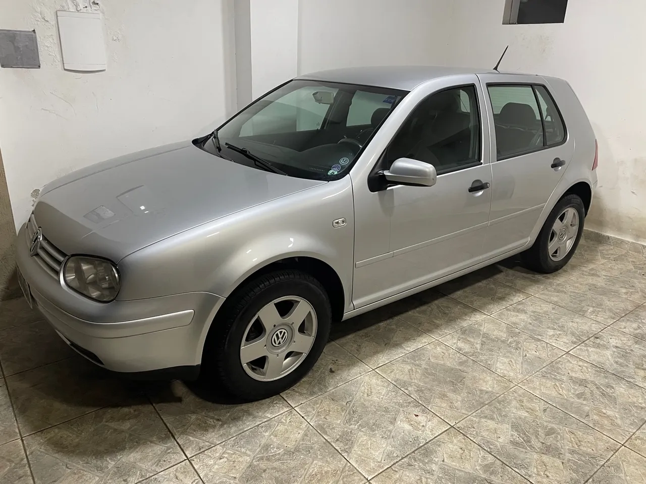VOLKSWAGEN GOLF 2002 Usados e Novos