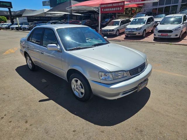 TOYOTA COROLLA 2000 Usados e Novos