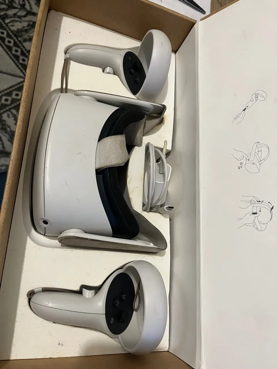 "oculus quest 1" - Consoles de Vídeo Game no Brasil