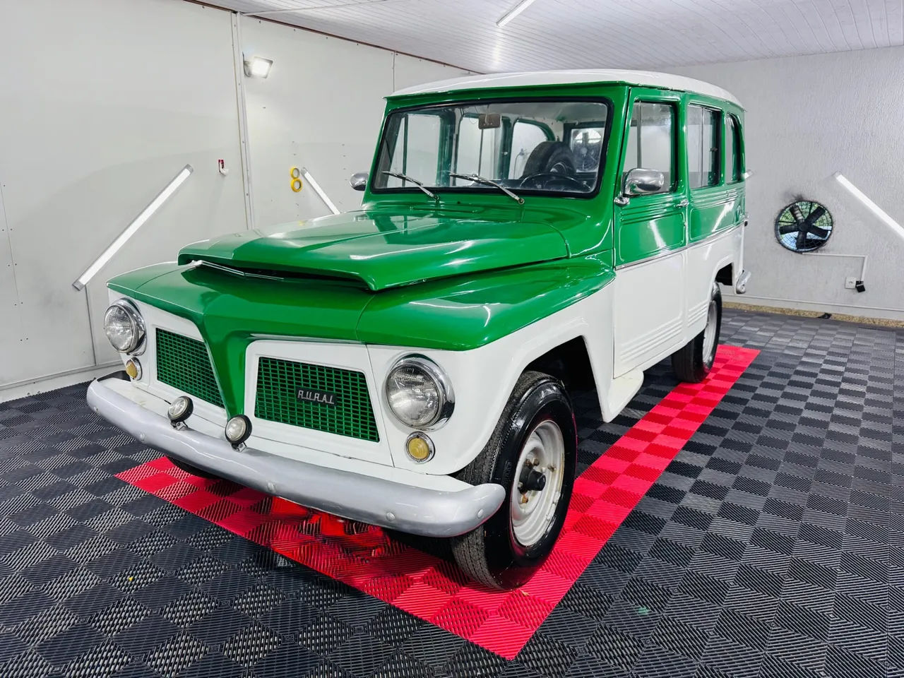 "ford rural willys" no Brasil