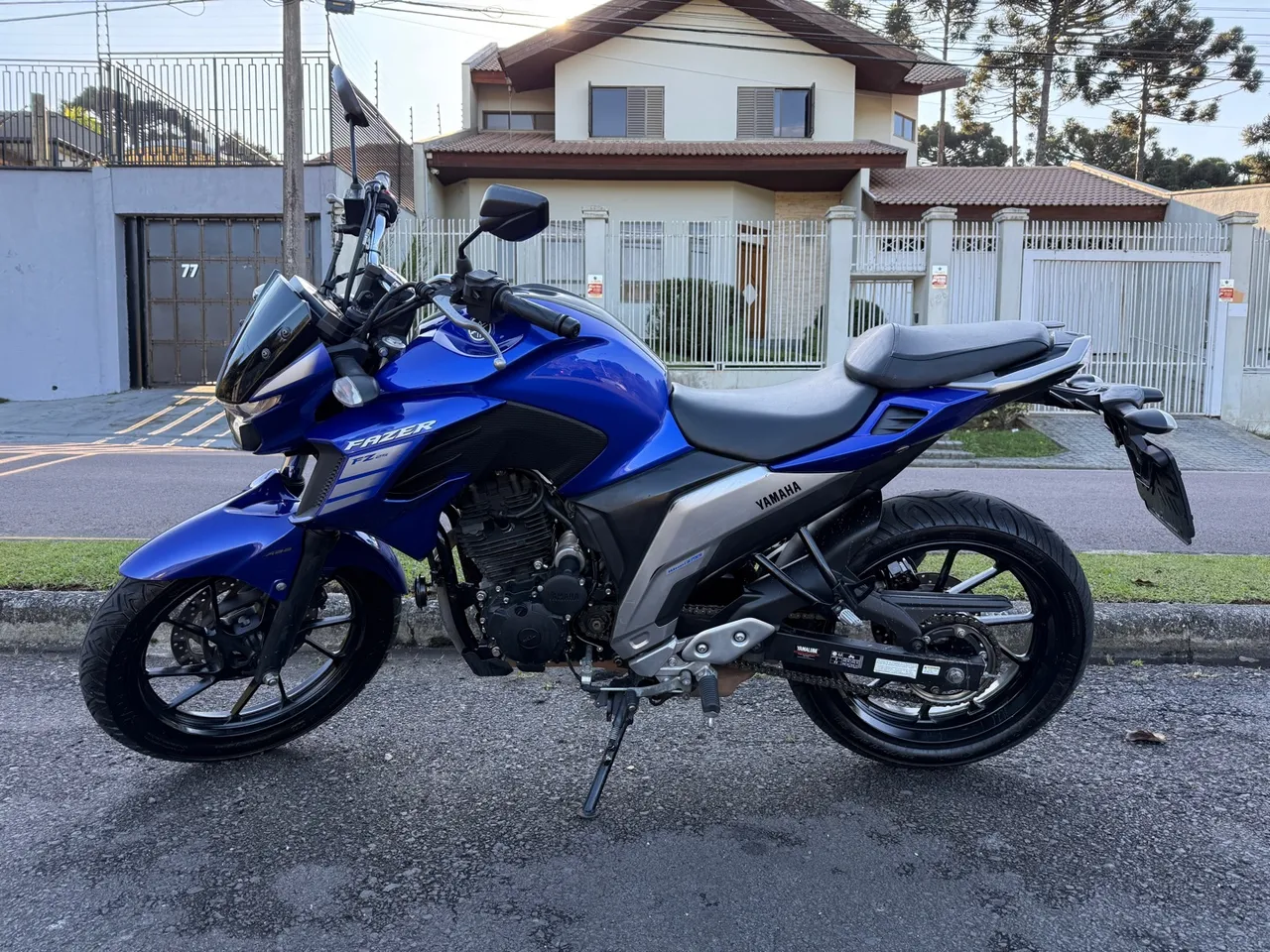 Motos YAMAHA FZ25 2022 no Brasil