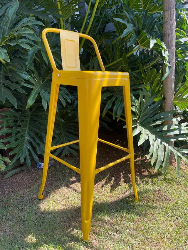 "banquetas tolix" no Brasil