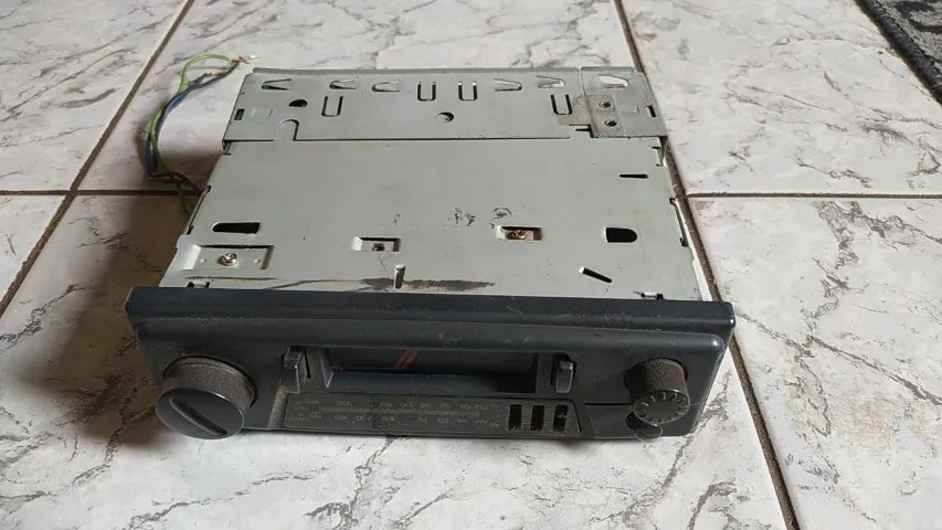 "radios antigos funcionando" no Brasil