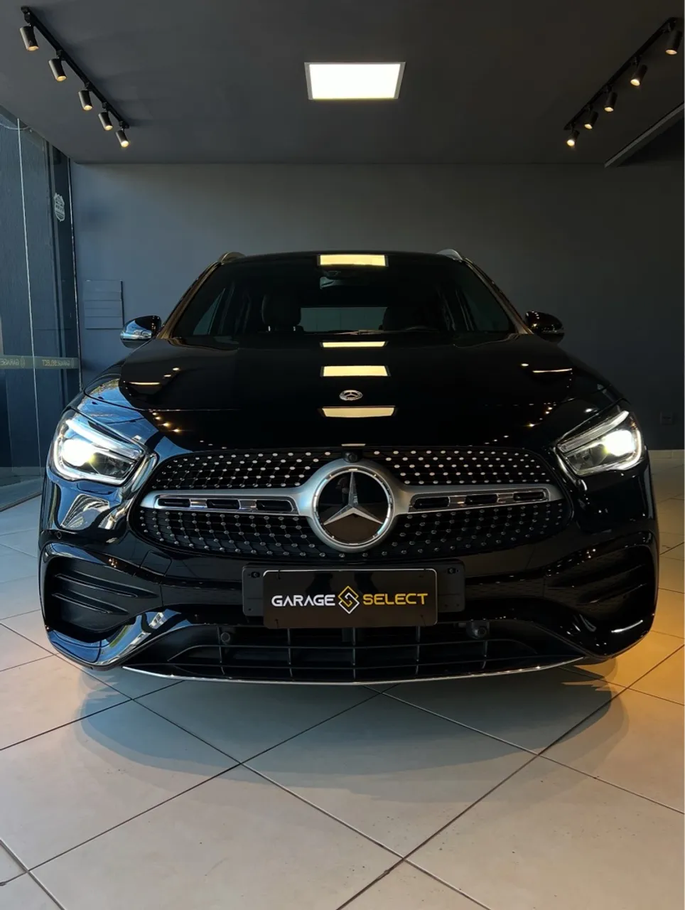 MERCEDES-BENZ GLA-200 2023 Usados e Novos