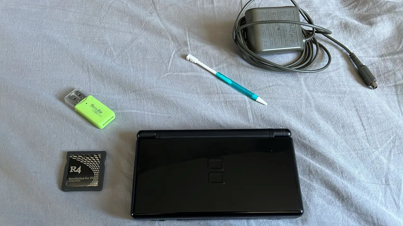 "r4 ds lite" no Brasil