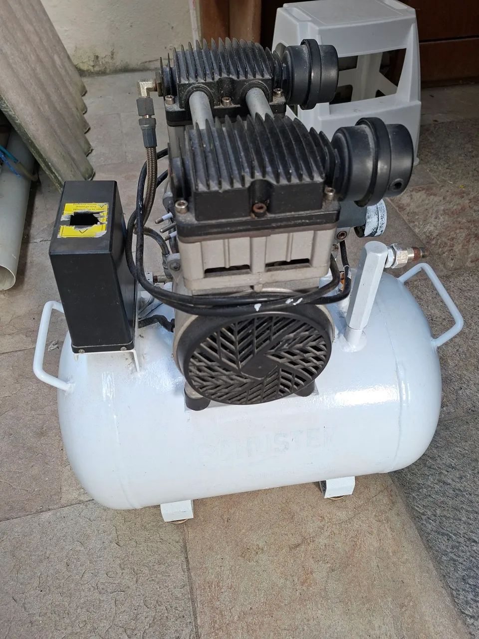 COMPRESSOR Odontologico SCHUSTER S50 - Equipamentos Médicos e Hospitalares - Janga, Paulista ...