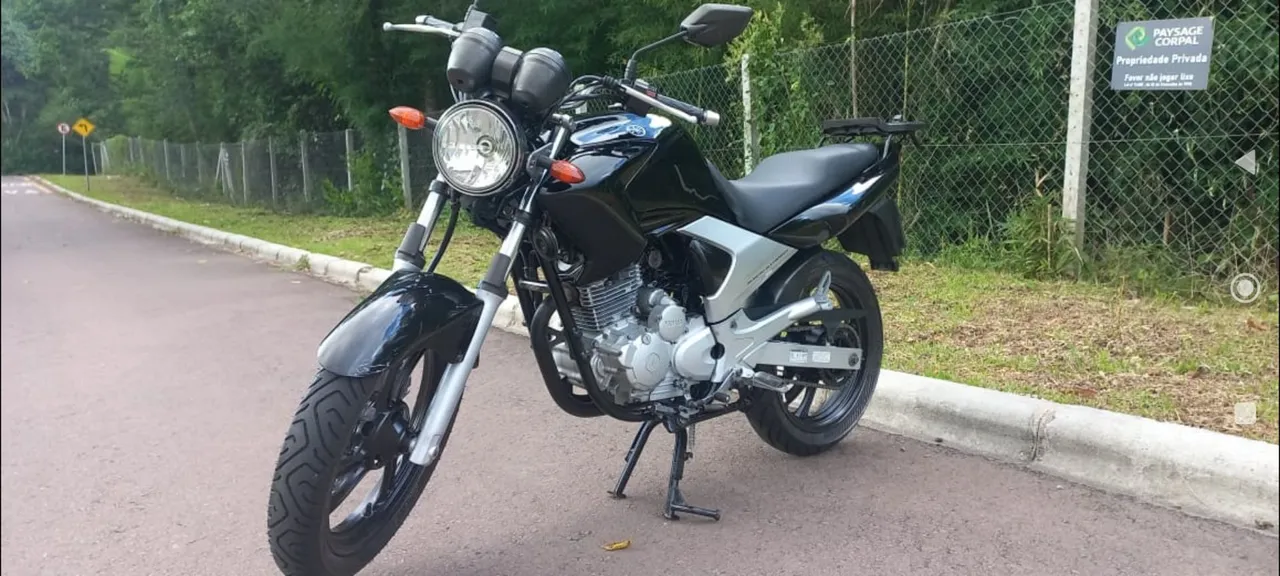 Motos YAMAHA FAZER 2008 no Brasil