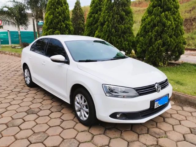 VOLKSWAGEN JETTA 2012 Usados e Novos