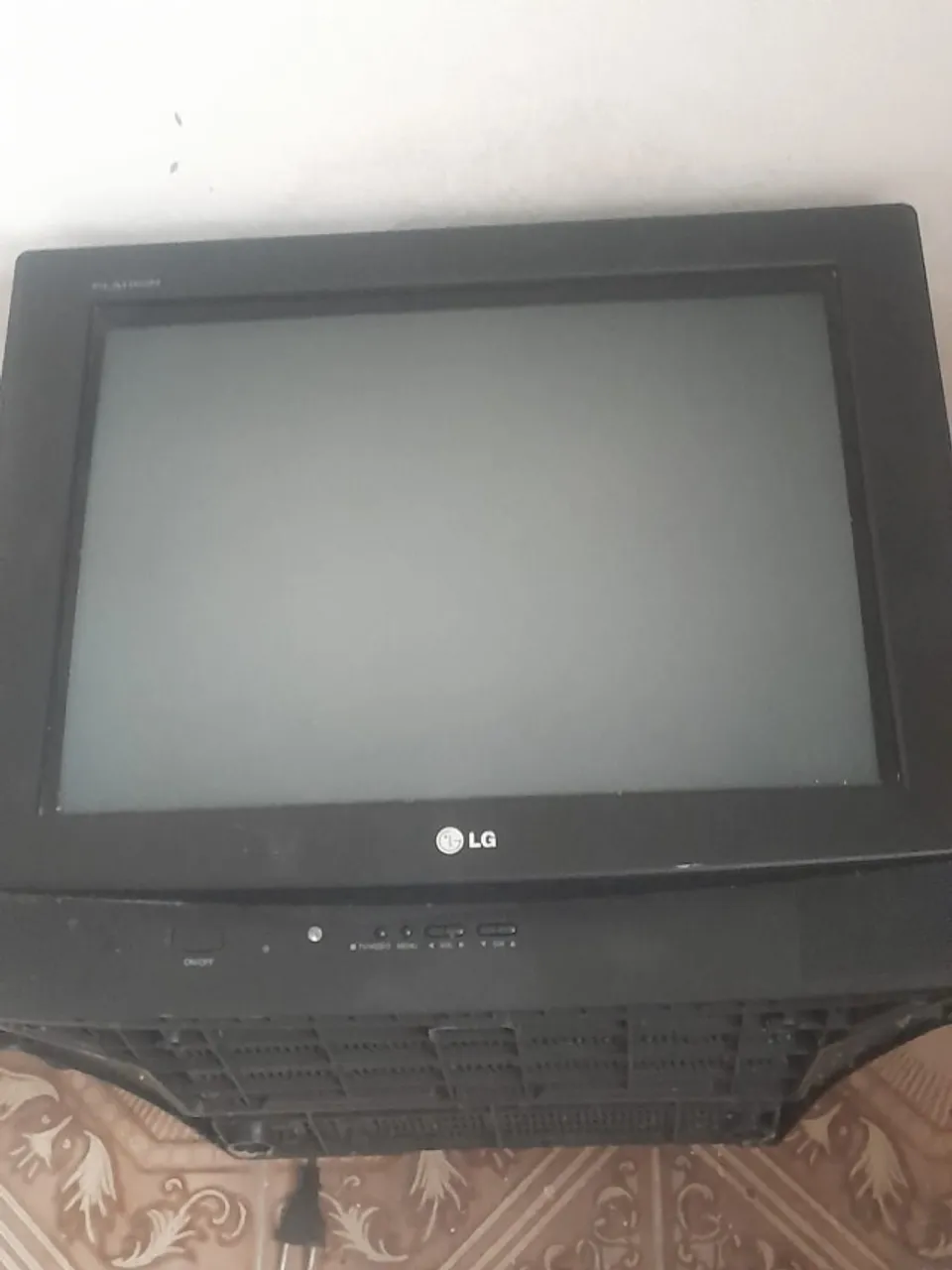 "tv de 22 polegadas" - TVs no Brasil