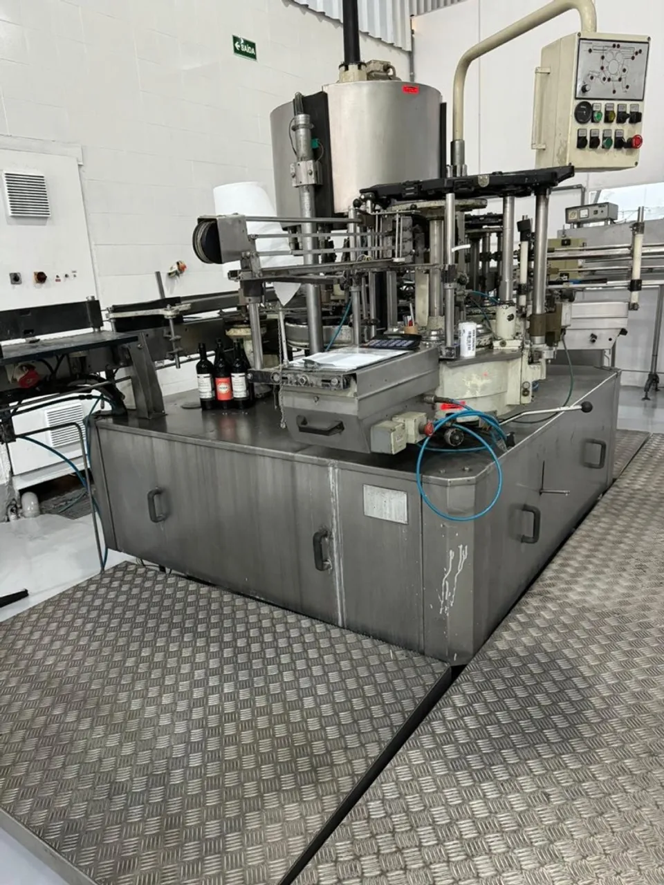 "rotuladora" no Brasil