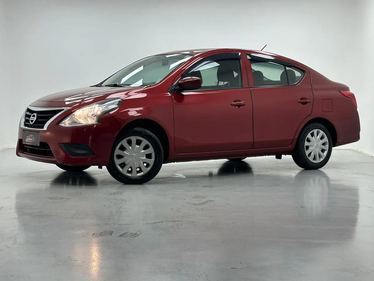 NISSAN VERSA 2016 Usados e Novos