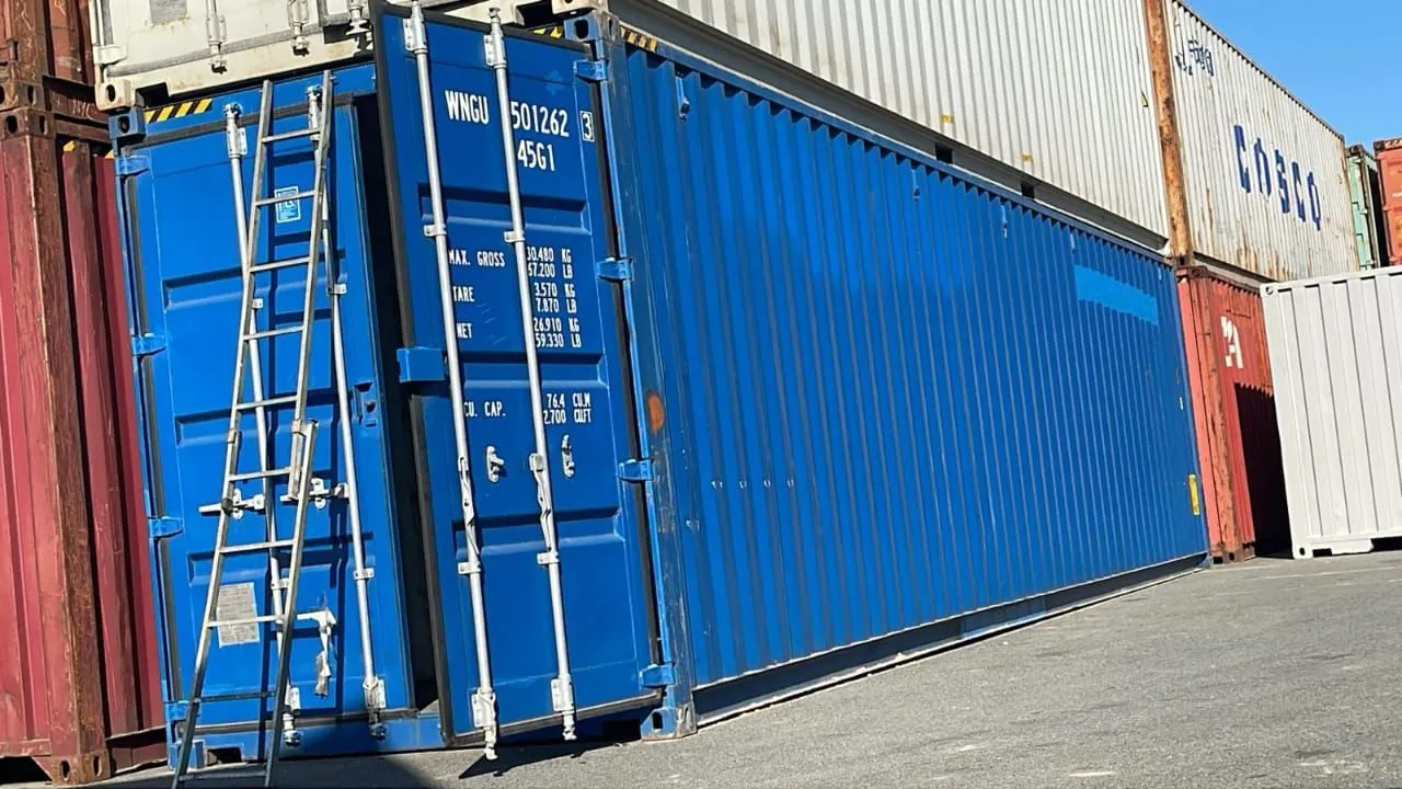 "container 12 metros" no Brasil
