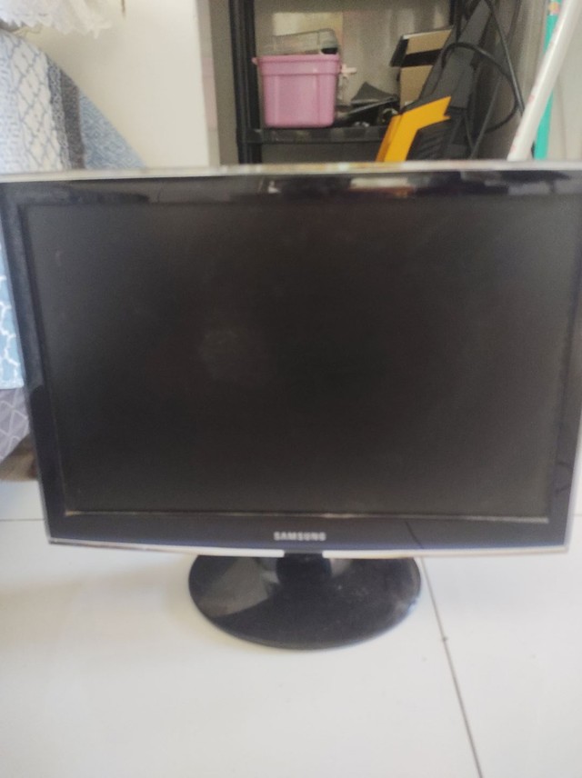 Monitor samsung t220 | +16 anúncios na OLX Brasil