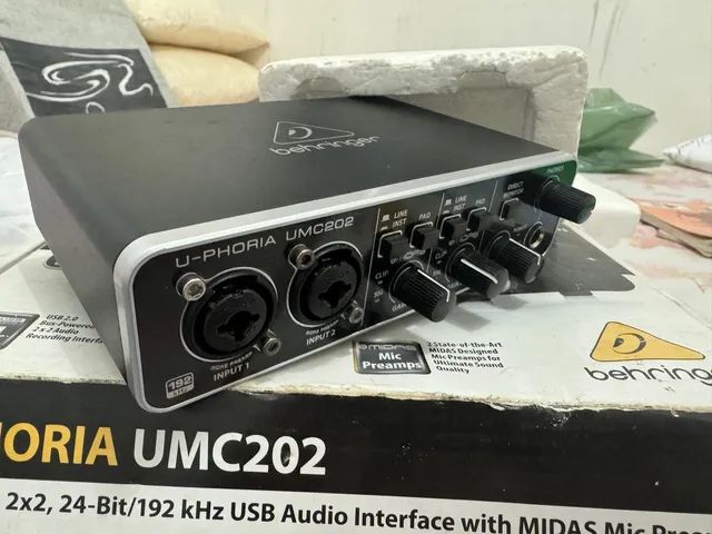 "behringer 202" no Brasil
