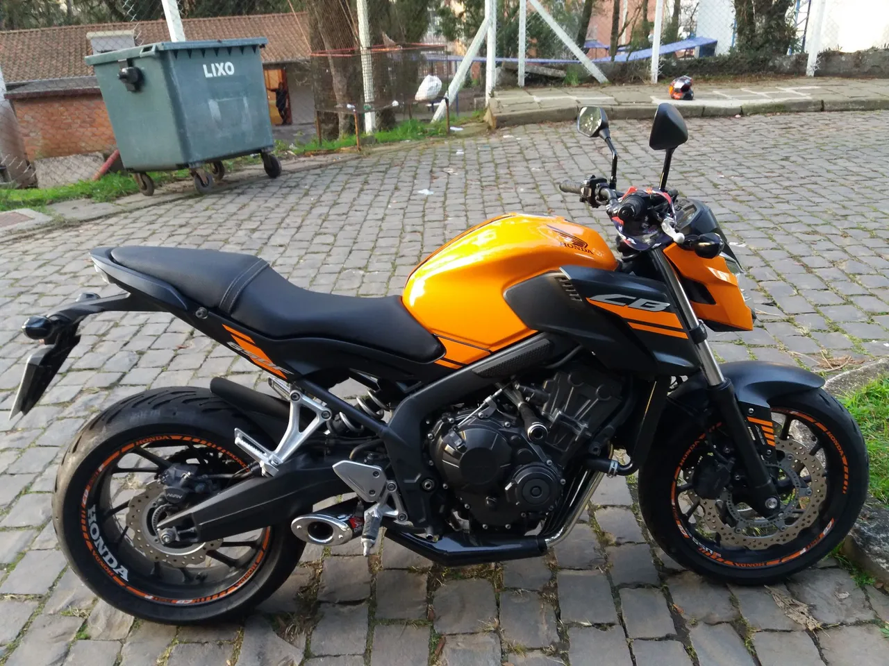 Motos Honda CB 650F no Brasil