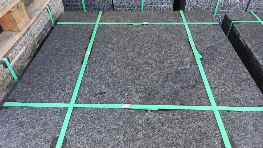 Piso de Granito Granito Verde Ubatuba Polido ou Levigado / Material ...