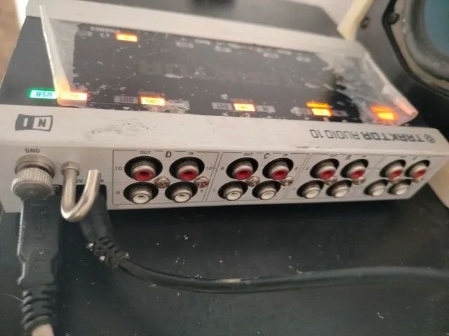 "traktor audio 8" no Brasil