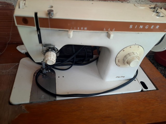 Maquina de costura singer 247 | +27 anúncios na OLX Brasil