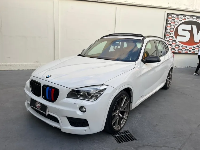 BMW X1 XDRIVE 28I 2.0 TURBO 16V 4X4 AUT. Usados e Novos