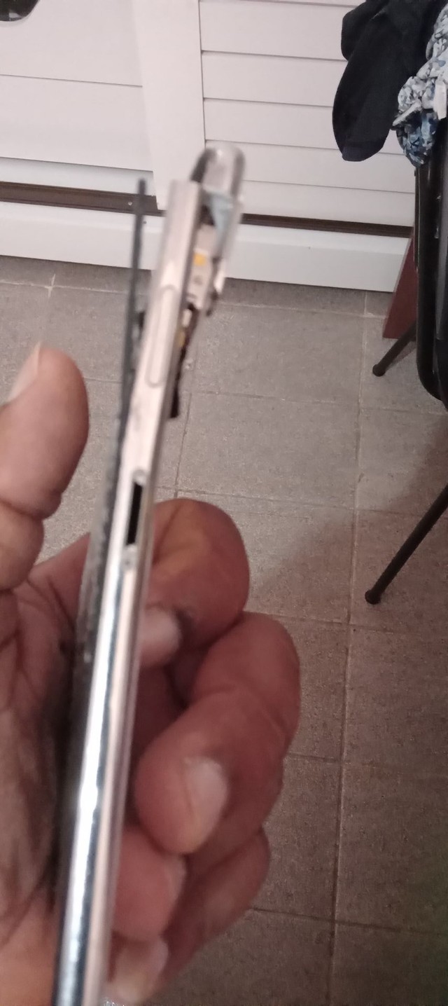 Iphone 300 reais | +511 anúncios na OLX Brasil