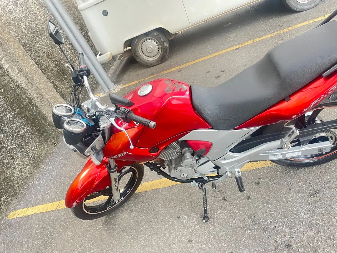 Motos YAMAHA FAZER 2008 no Brasil
