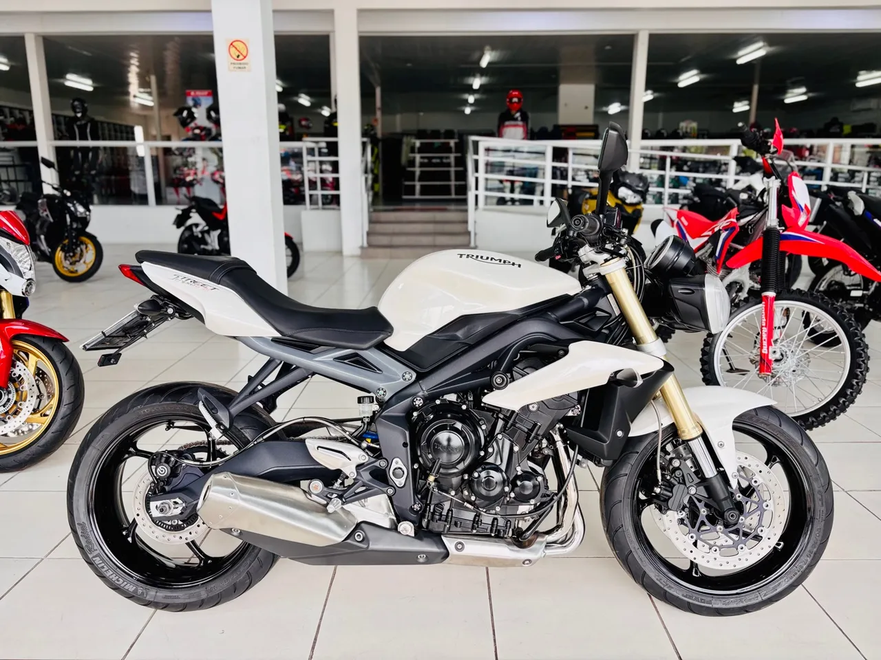 "moto street triple 675" - Motos no Brasil
