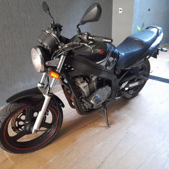 Motos SUZUKI GS no Brasil