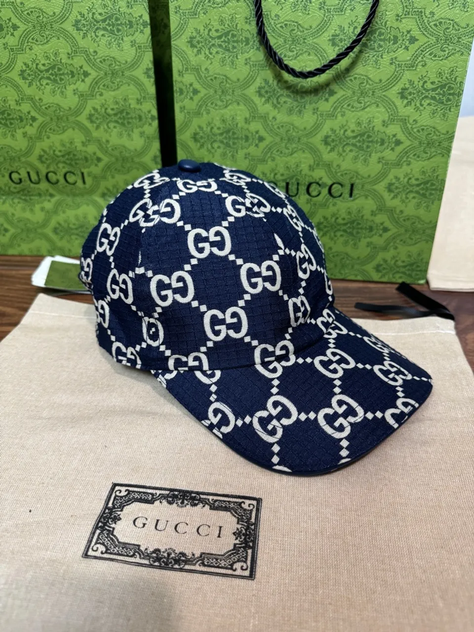 "bone da gucci" - Acessórios no Brasil