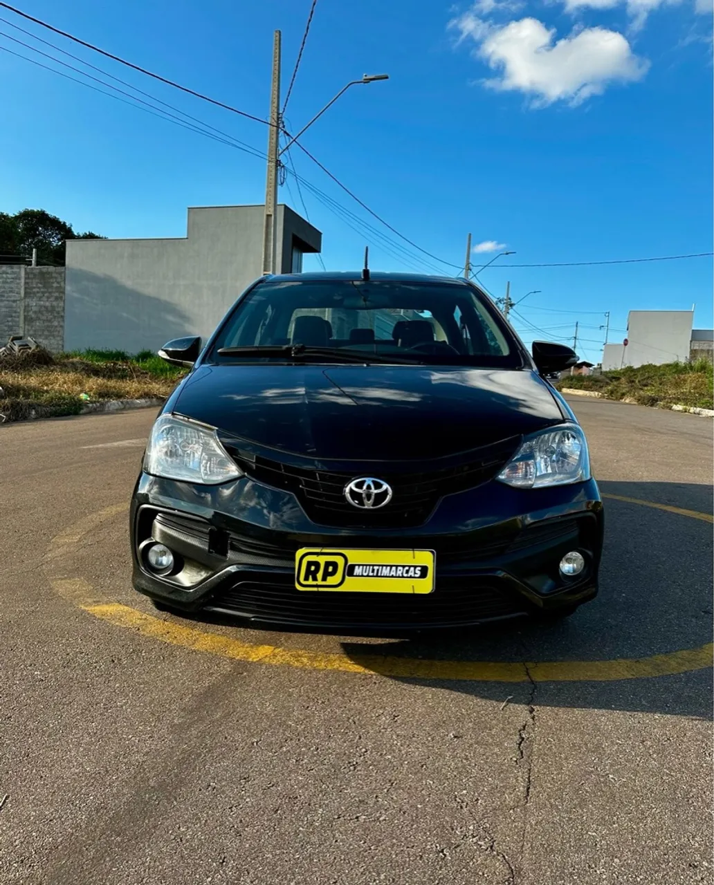 Toyota Etios Usados e Novos