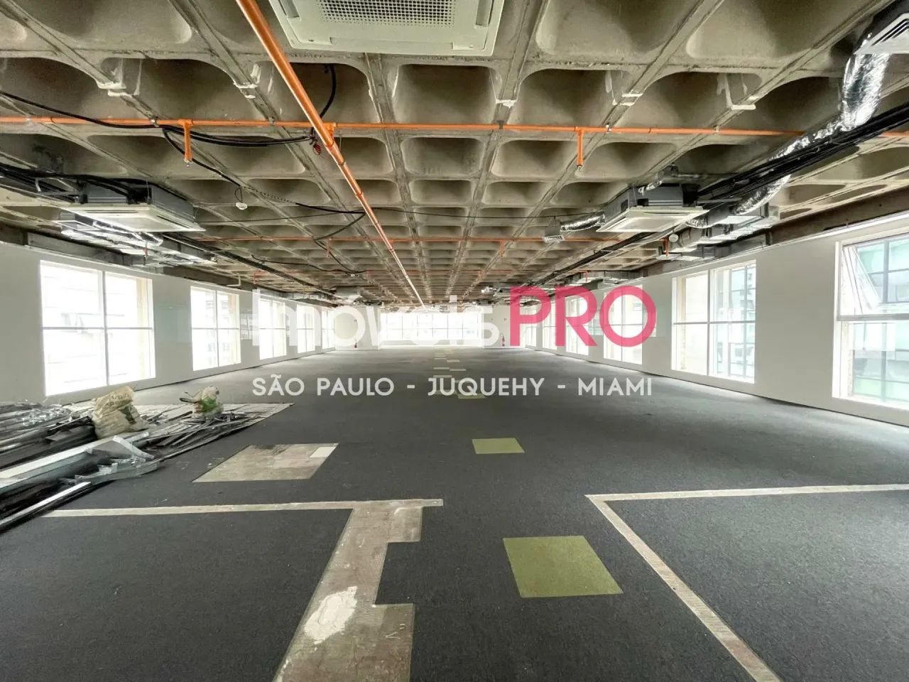 Laje corporativa de 469m² próxima do Shopping Vila Olímpia - Comércio e ...